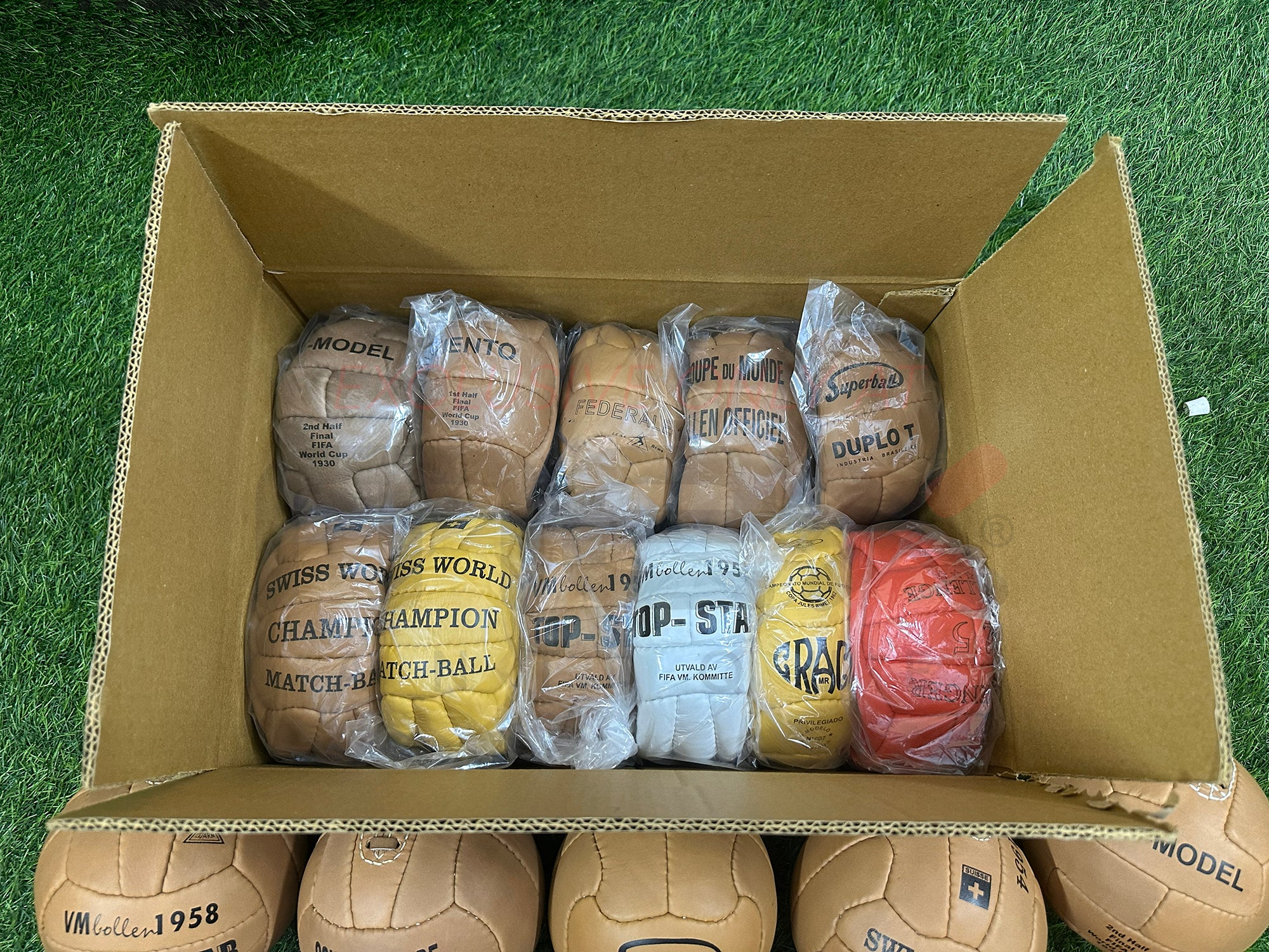 FIFA World Cup Mini Soccer Ball Set 1930–1966 | Pre-Adidas – MEX Antiques