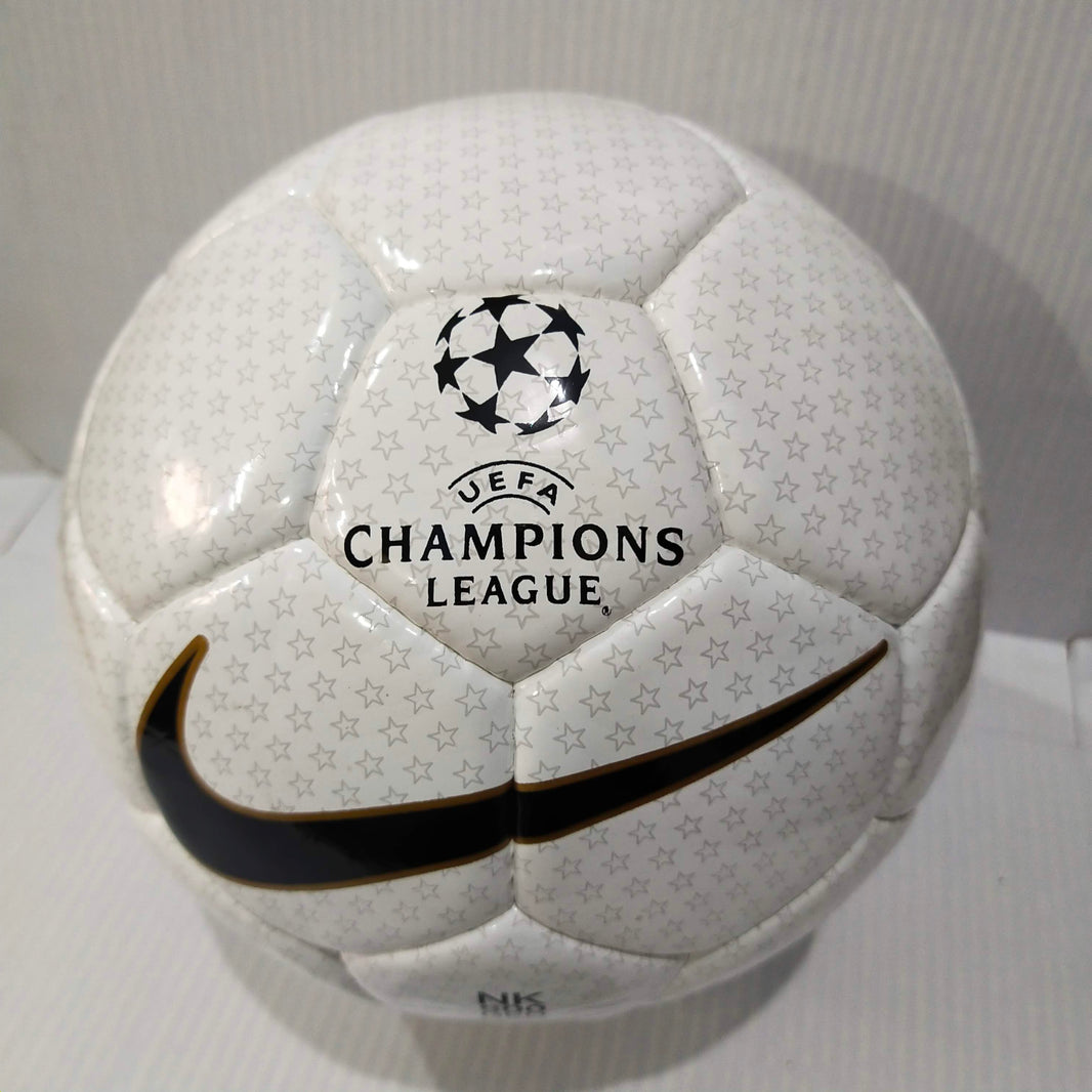 Nike Footballs Collection | Official Match Balls & Rare Finds – MEX ...