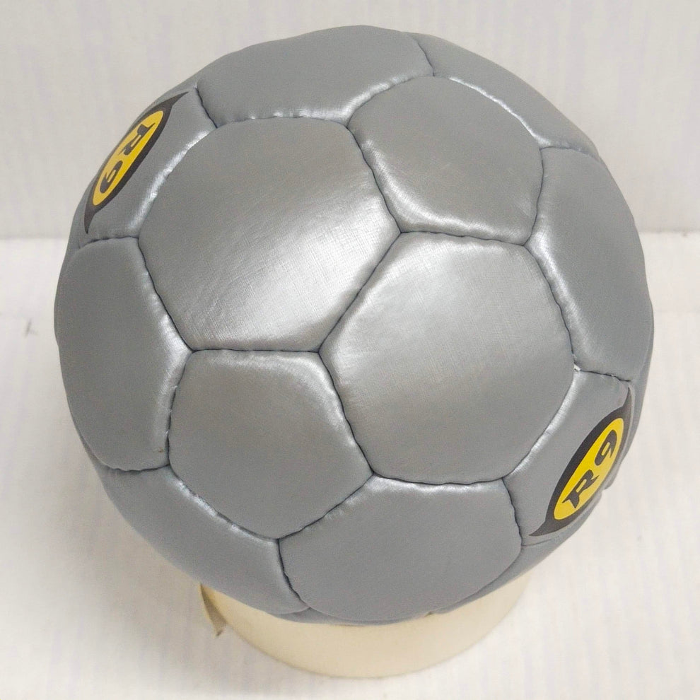 Nike Ronaldo R9 Silver | Mini Ball – MEX Antiques