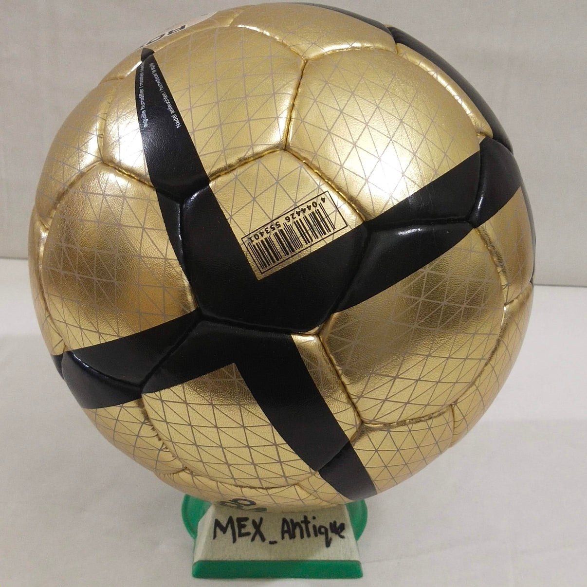 Adidas Roteiro Grand Stade | 2004 | Gold Edition | UEFA Europa League ...